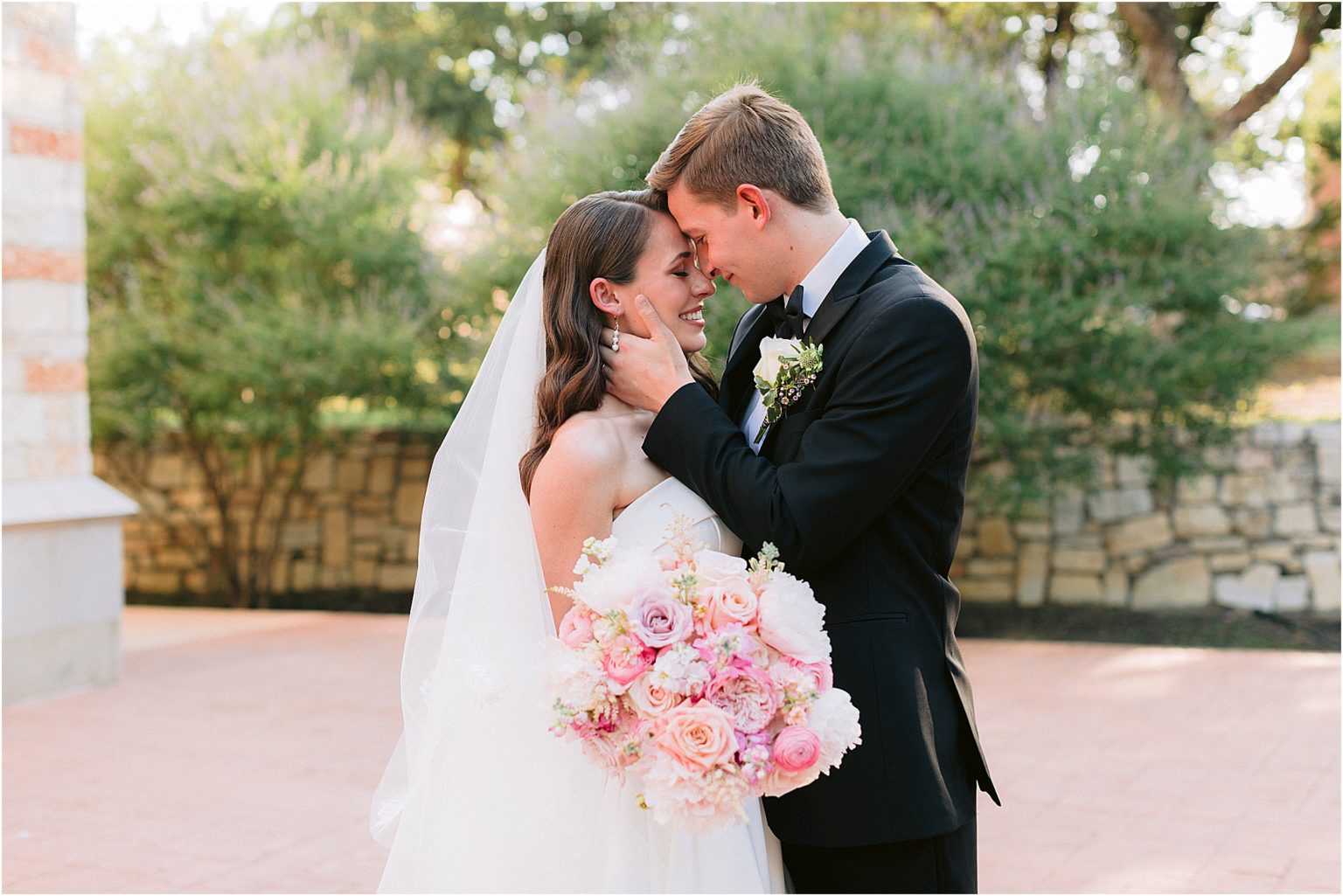 Colson & Ashley || Wedding Sneak Peek | nateandgrace.com