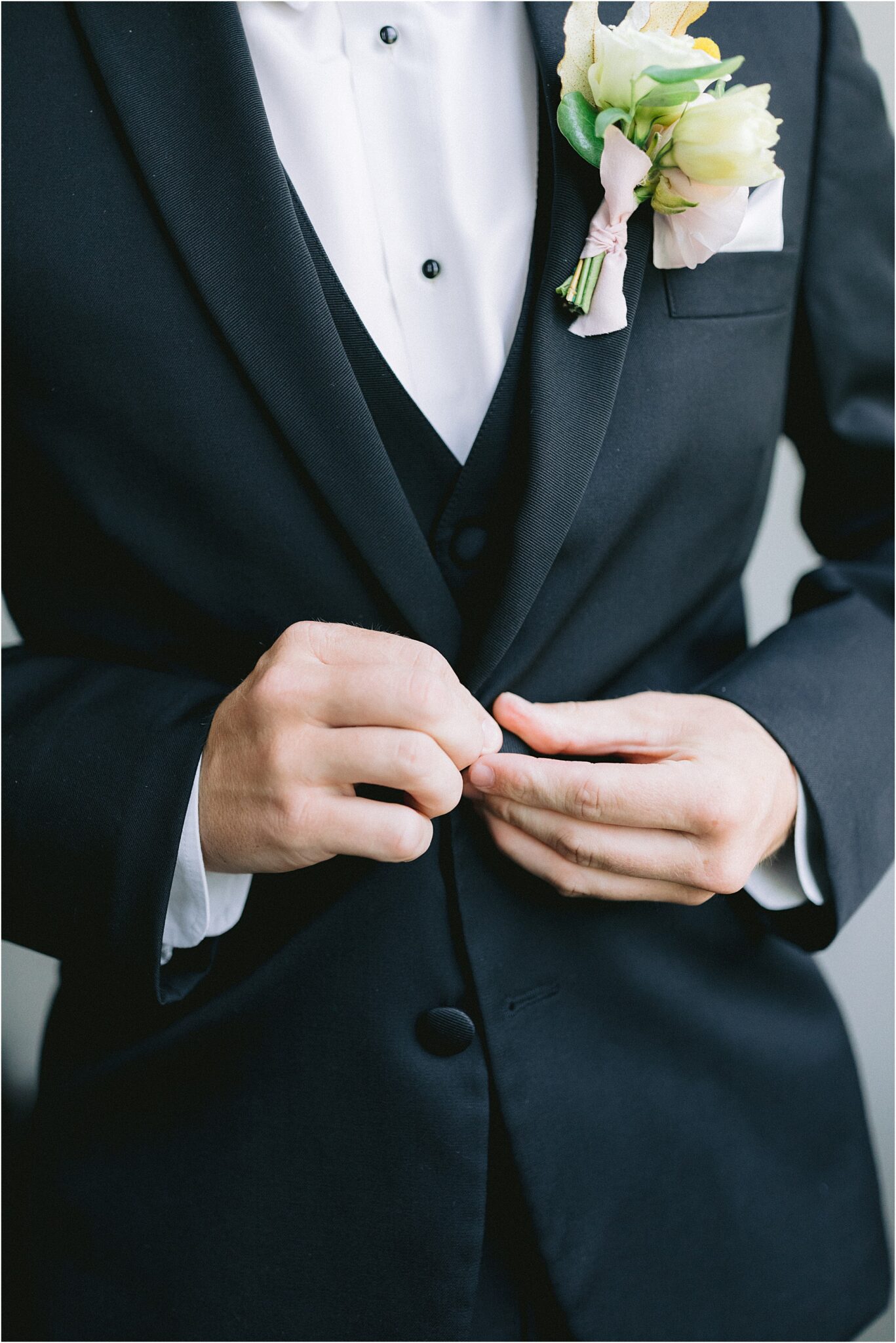 The Grand Ivory Summer Wedding | Olivia and Brady - nateandgrace.com